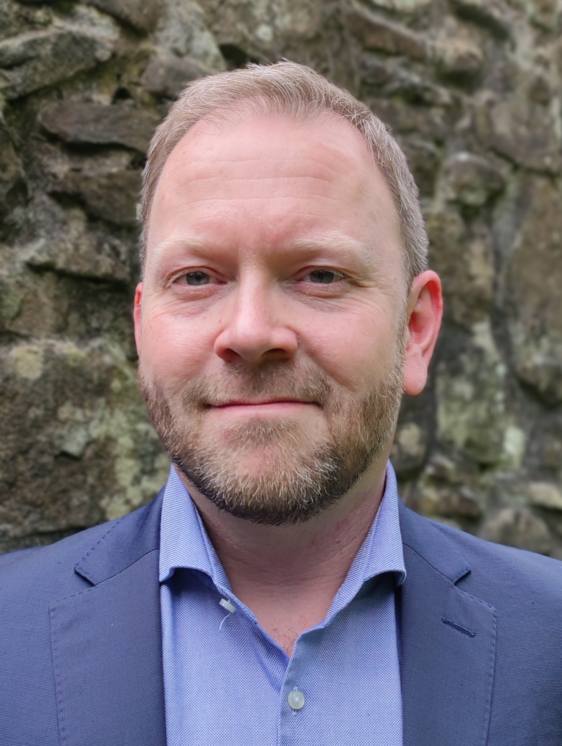 Speaker bio: Stephan Hennig - Port Skills & Safety